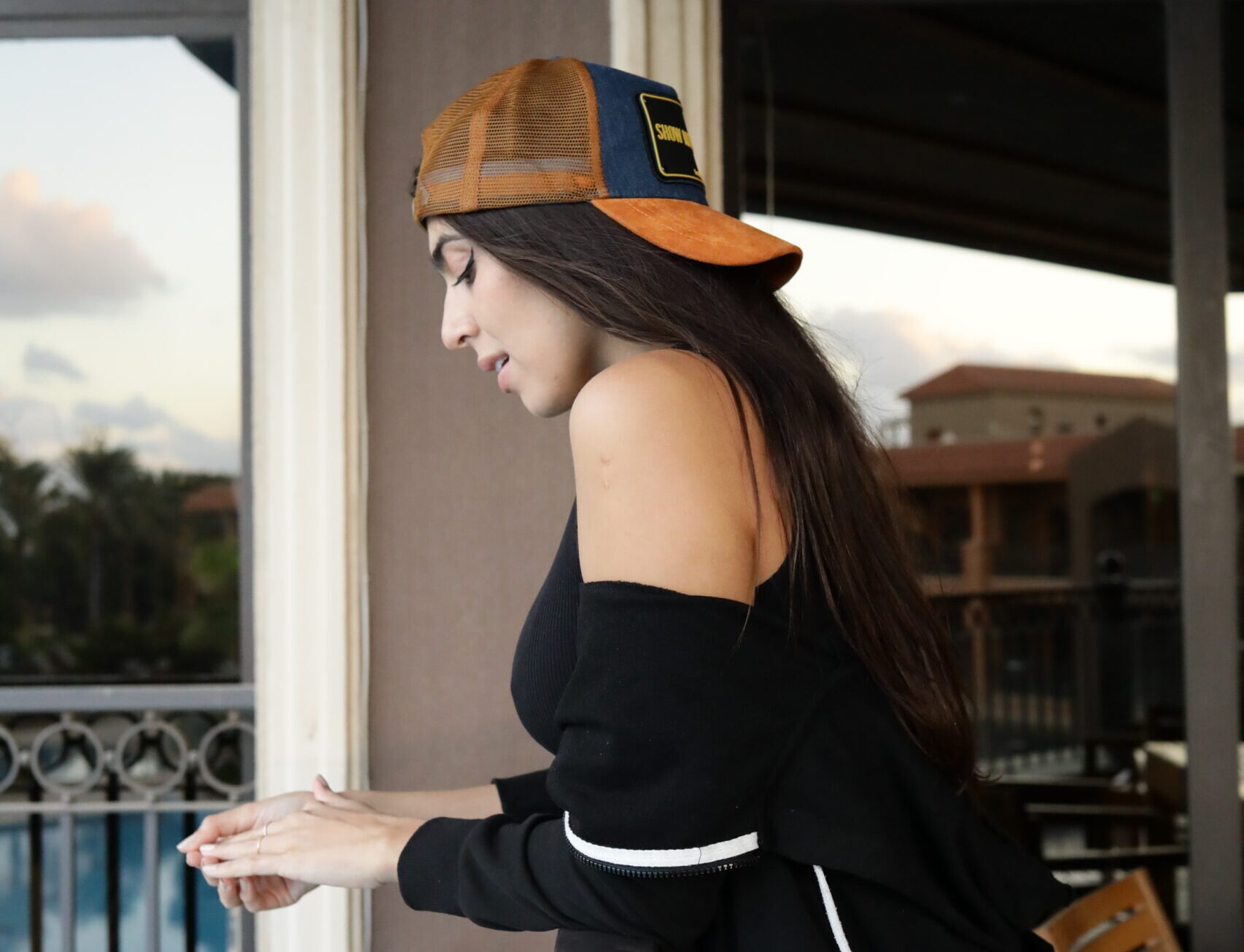 Show Must Go On – Unisex Trucker Cap - Levai & Loris