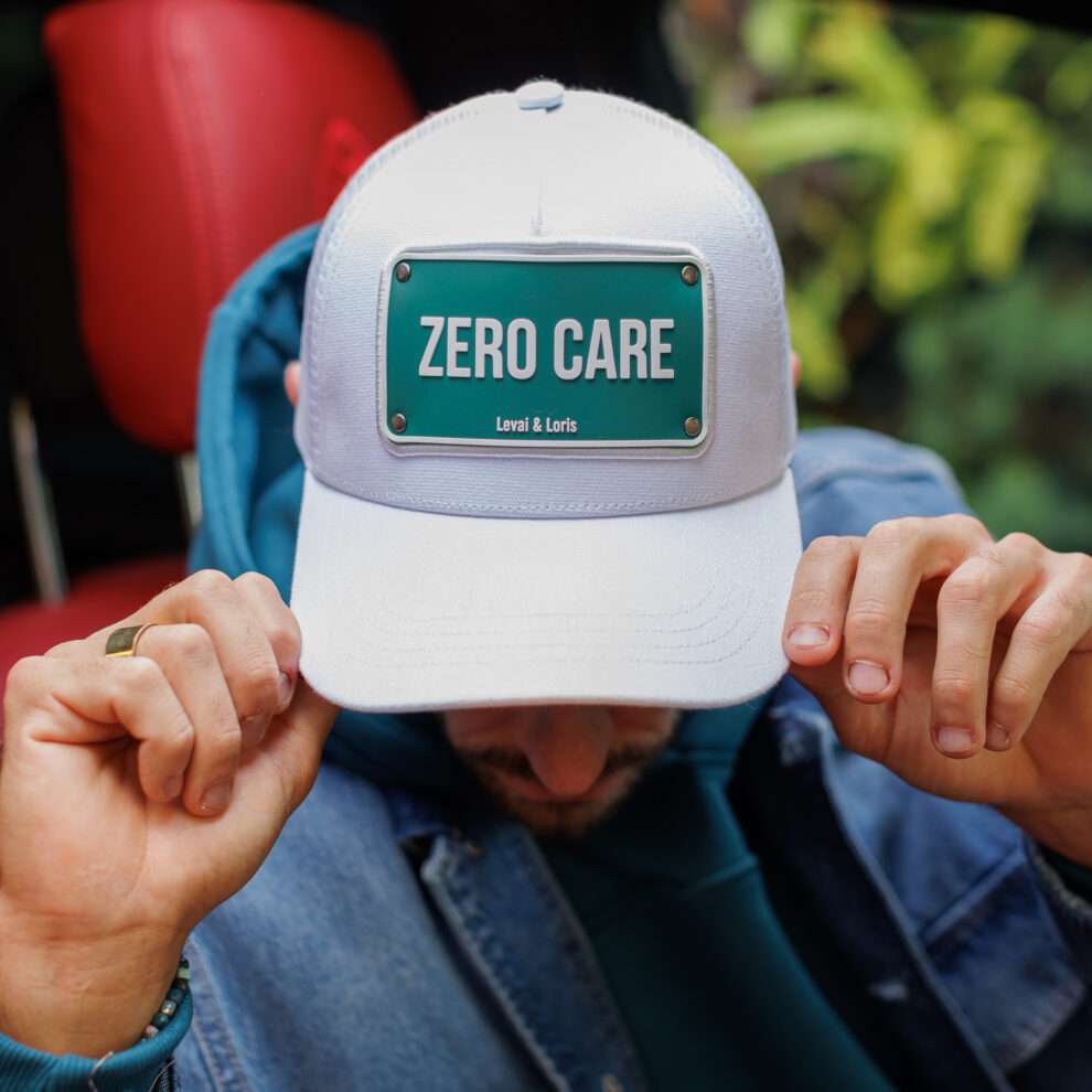 Levai & Loris | Unisex Trucker Caps & Leather Accessories